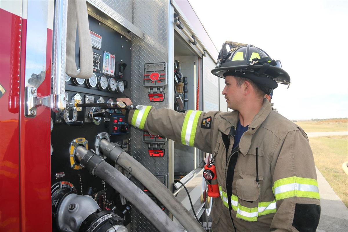 Cheyenne Fire Rescue Responds to Vehicular Fire Threatening Structures ...